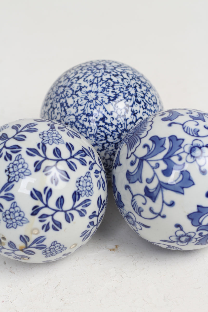 Blue High Gloss Hand Painted Ceramic Balls in Chinese Art – GS Productions